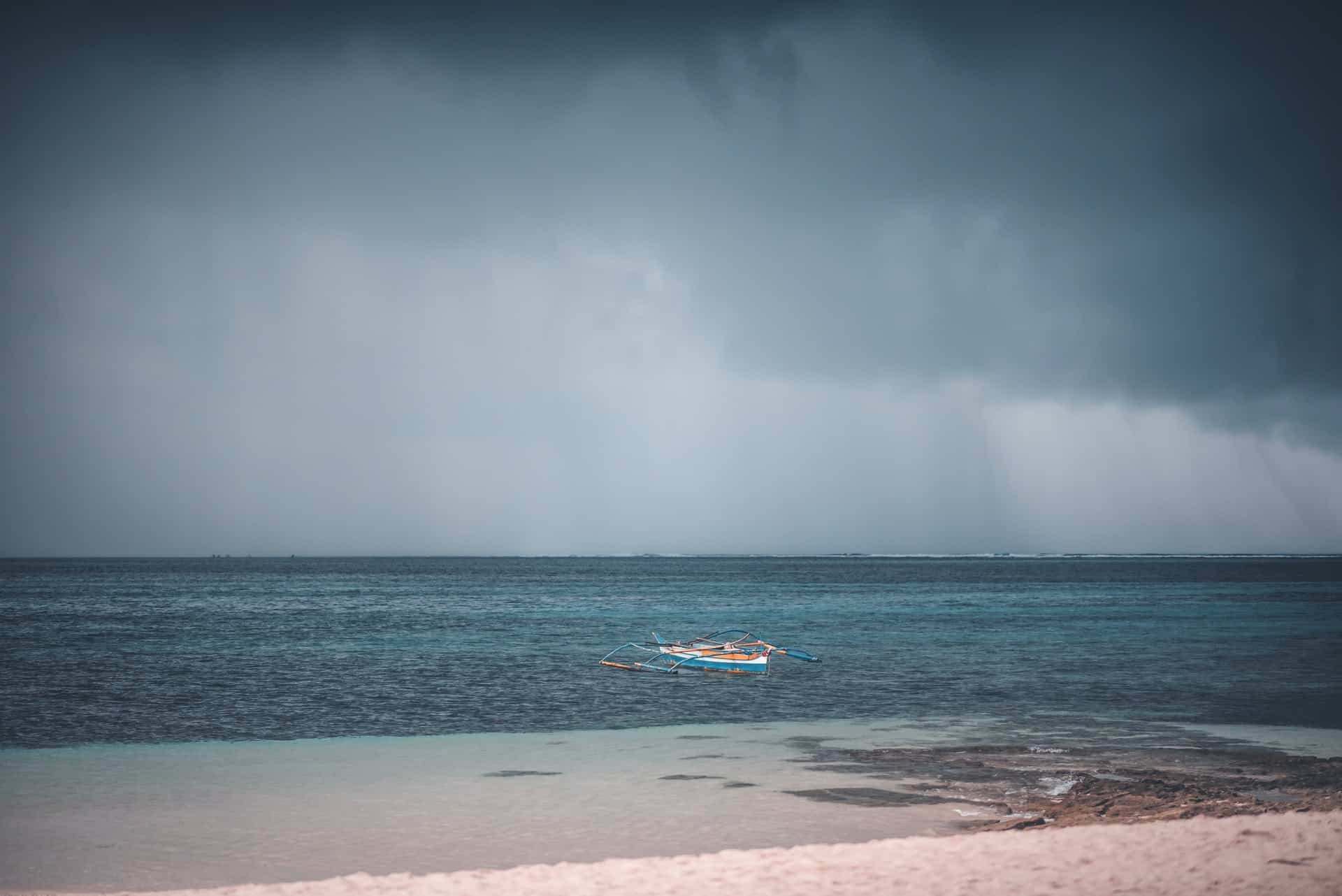 The 19 Best Storm Watching Destinations Around the Globe » Savoteur