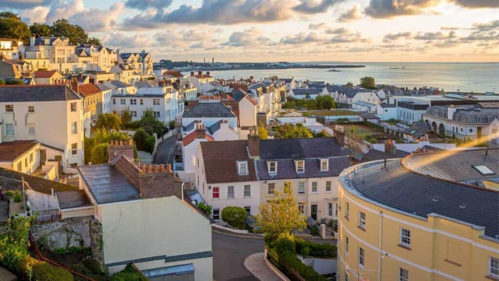 The Best Things To Do On Guernsey » Savoteur