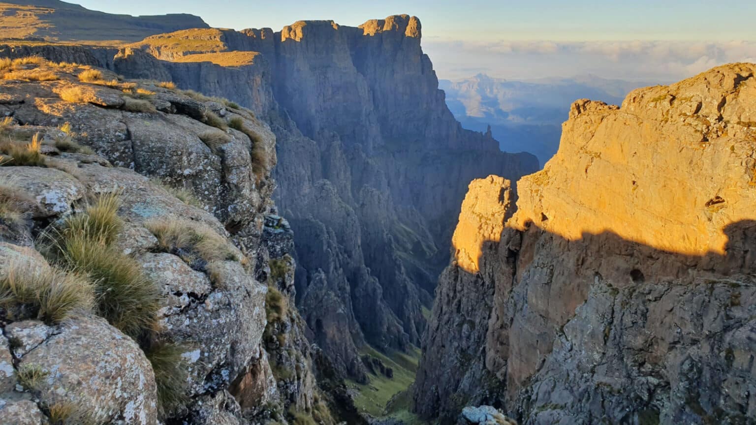 The World's 14 Most Dangerous Hiking Trails Are Not For The Faint of ...