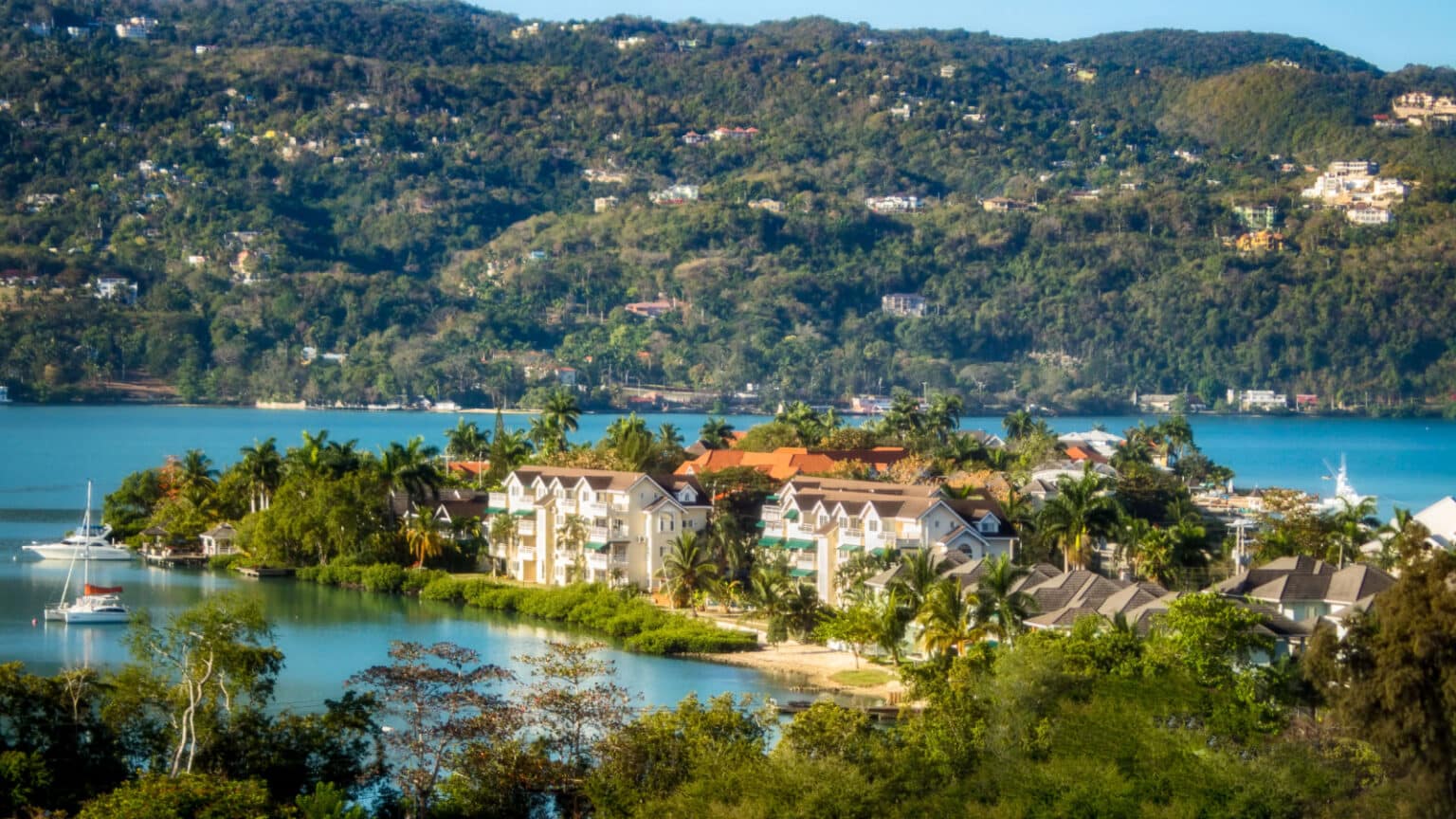 10 Best Alternative Destinations Instead of Going to Hawaii » Savoteur