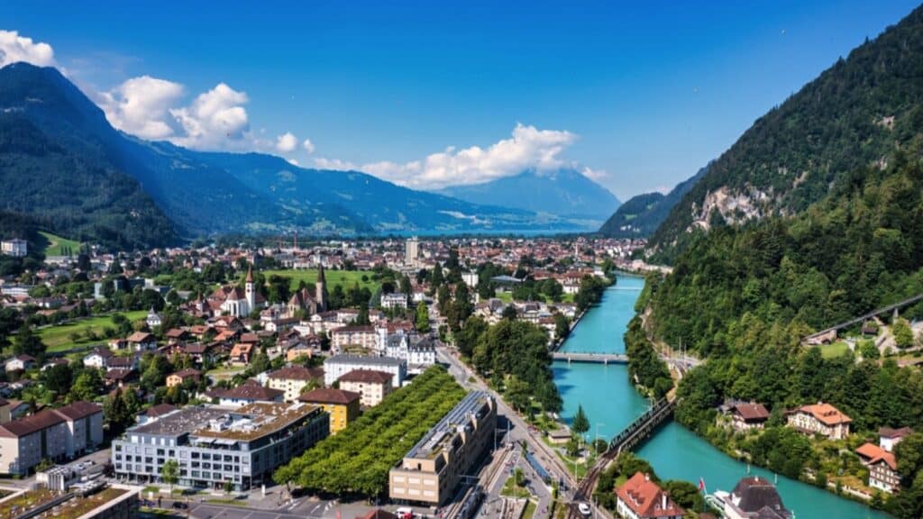 These 10 Countries Are Ideal For Gun Owners » Savoteur